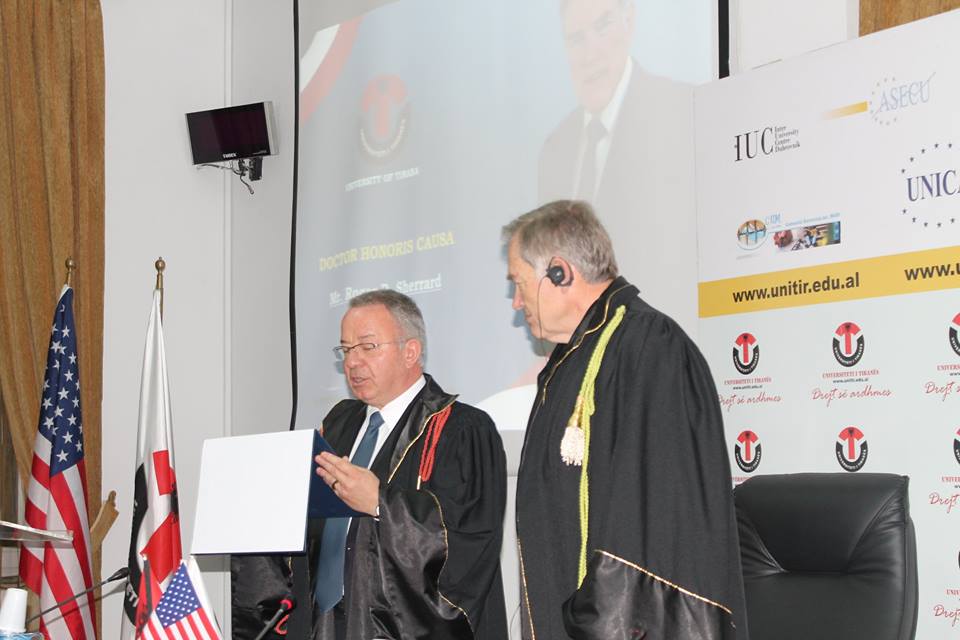 Në datën 8 tetor 2014 orën 12:00 në Sallën e Senatit Akademik të ...